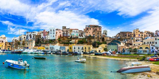 Is there a Bridge from Italy to Sicily?